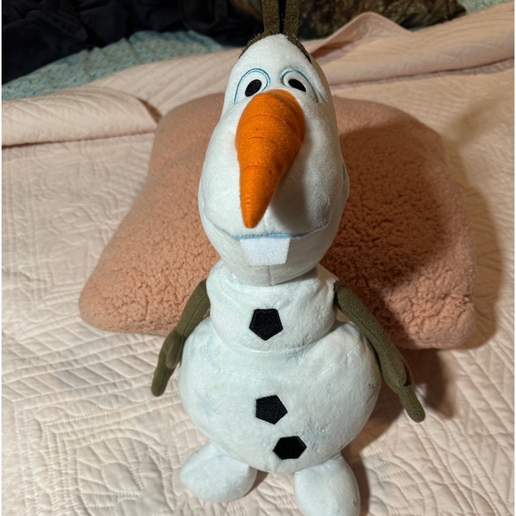 Disney | Toys | 5 Disney Frozen 2 Olaf Plush 1 Nwot | Poshmark